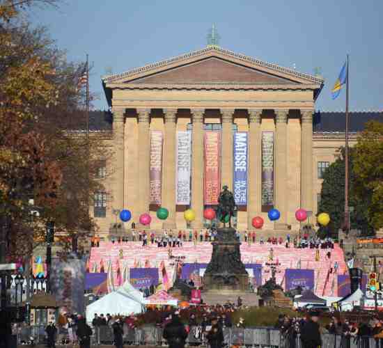 Scene: Philly's Thanksgiving Day Parade - Philly Chit Chat